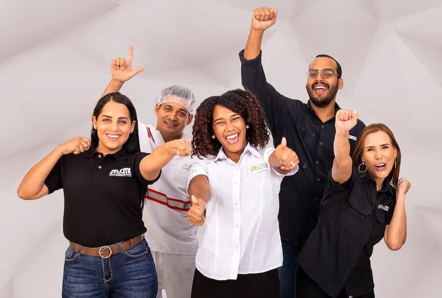 Trabaja con nosotros - CMI - Corporación Multi Inversiones